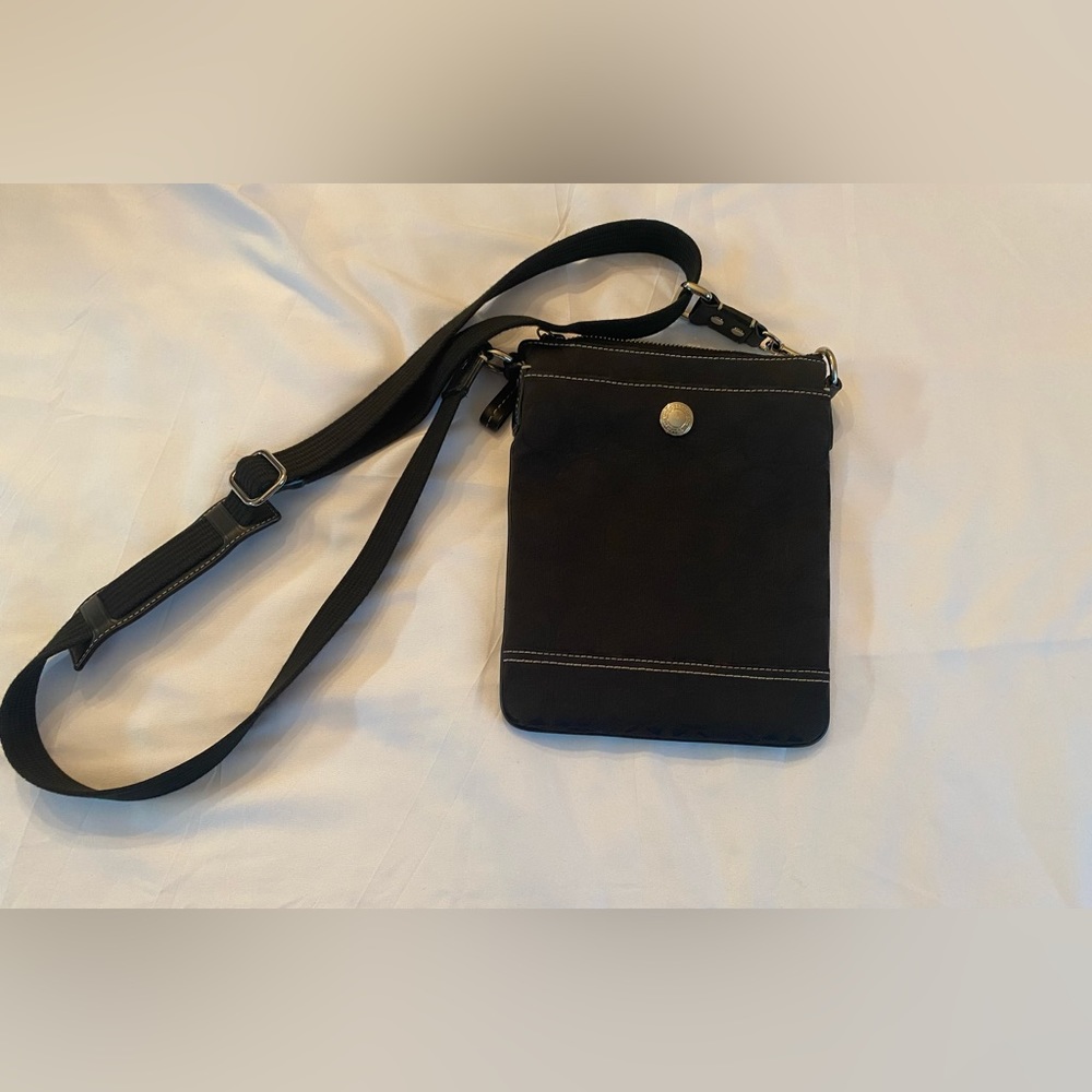 Coach Signature Swing Pack Messenger Bag (Jacquard) - Gem